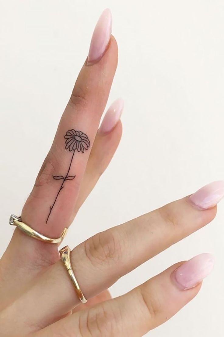 Cute Simple Tattoo Ideas for Females - Riccda